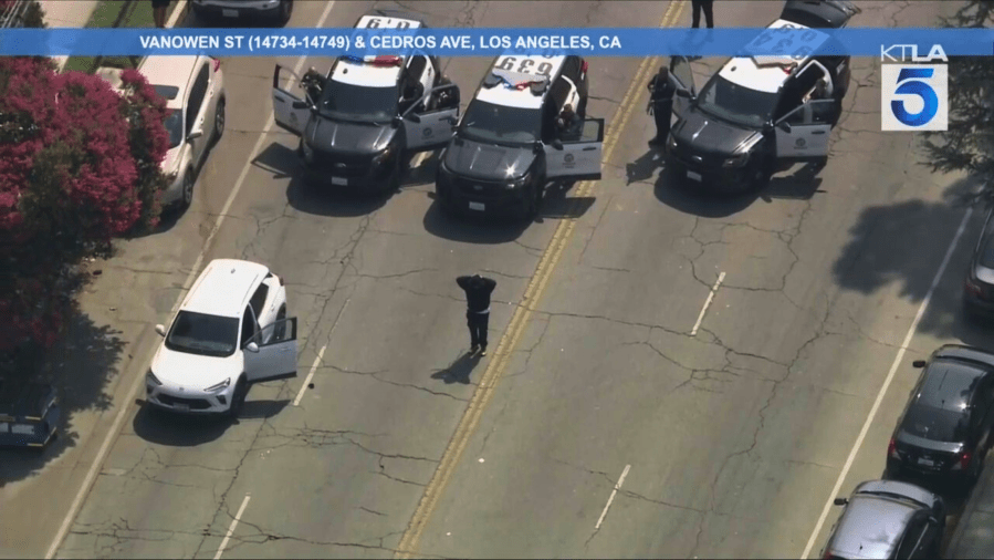 LAPD arrest armed domestic violence suspect after high-speed pursuit
