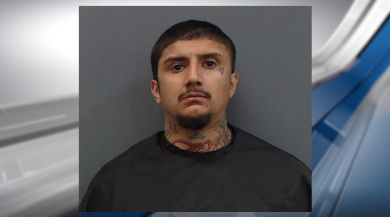 Trial begins for Longview man accused in shooting death of 2 brothers