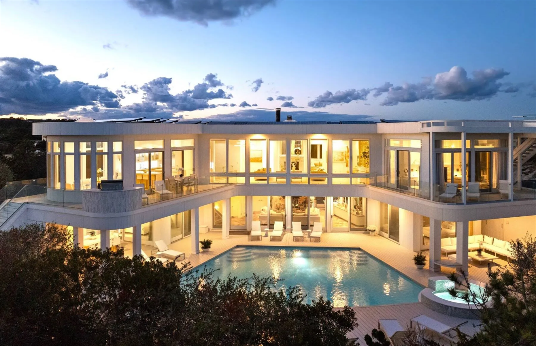 Inside 8 of the world’s most luxurious rental properties