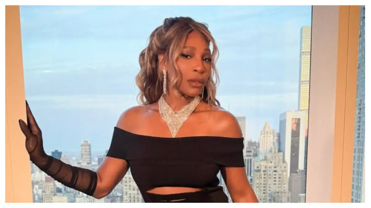 ‘Wow Those Arms’: Serena Williams’ Curve-Hugging Dress In New Photos ...