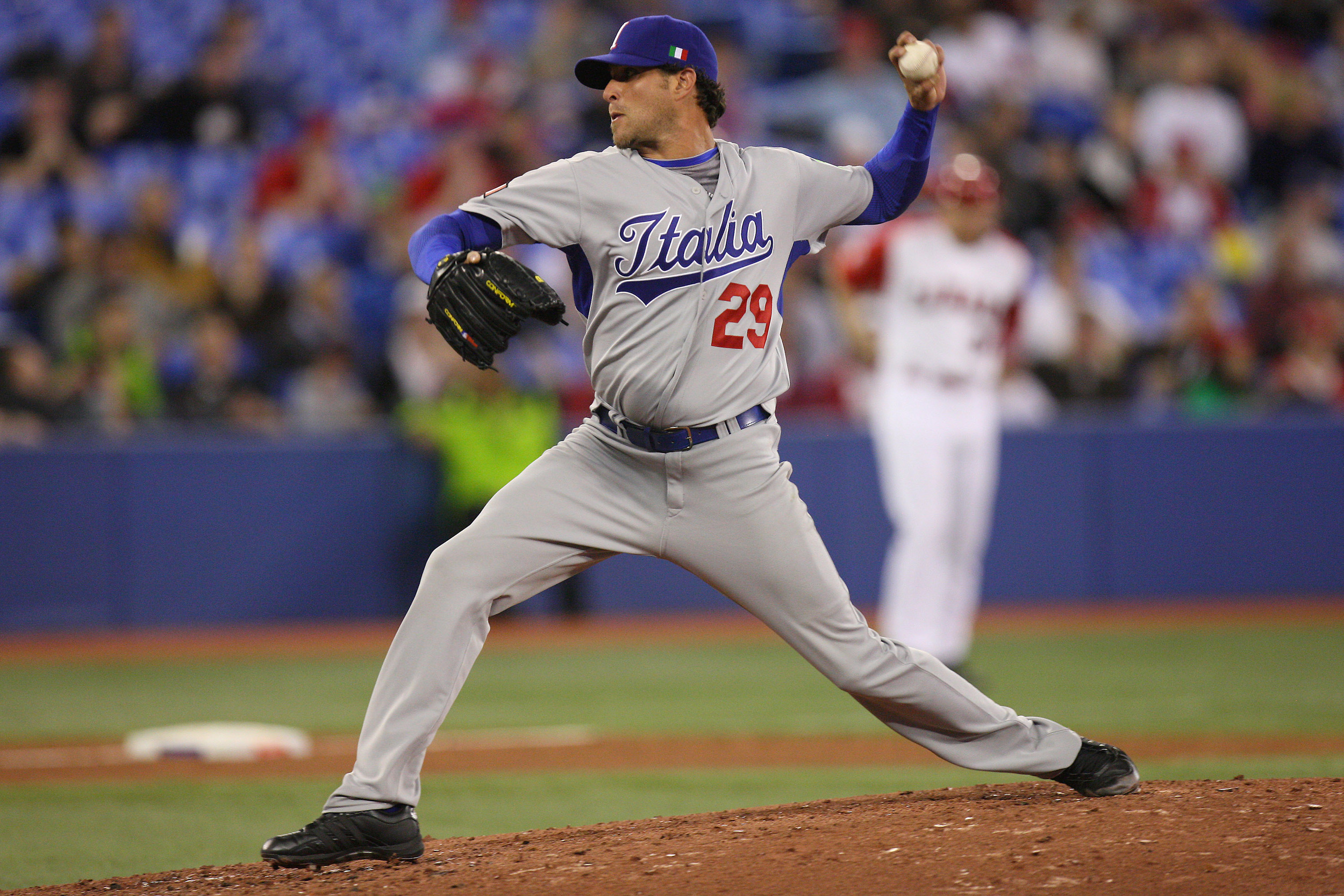 Ex-MLB pitcher convicted of murdering his father-in-law