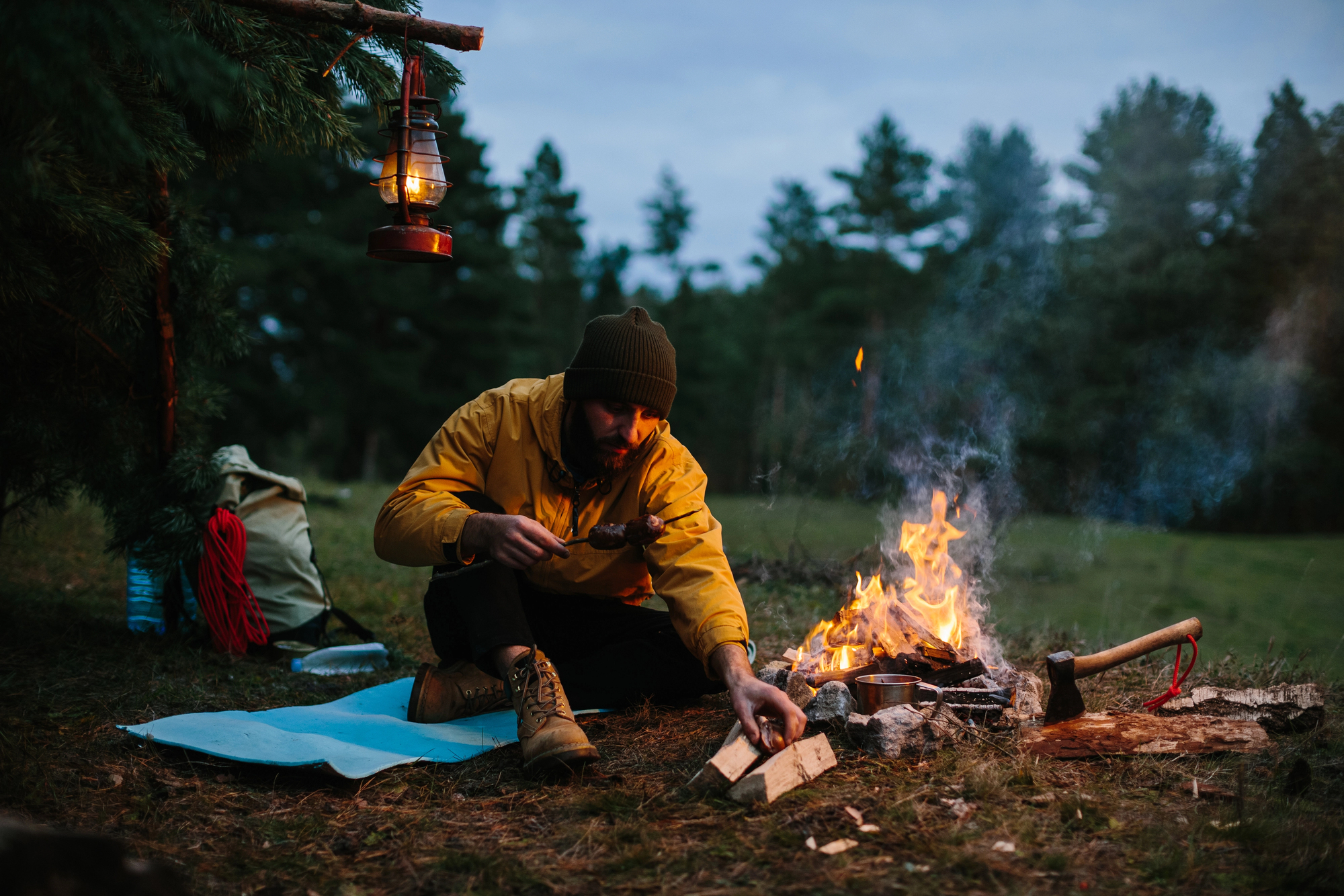 16 Survival Skills That Work in Any Environment