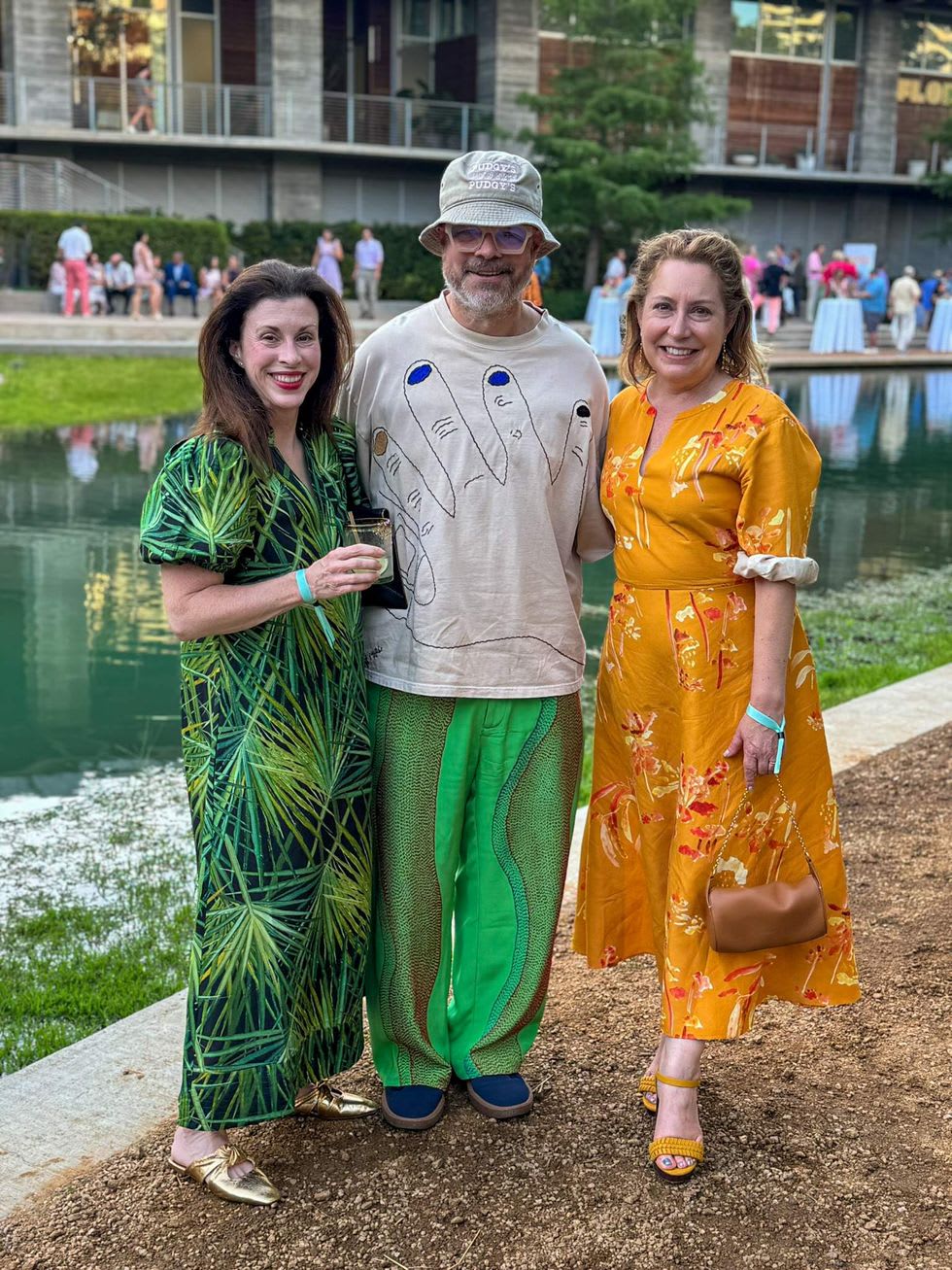 Bayou a Drink? Cocktails in Bloom draws a colorful crowd of Houstonians
