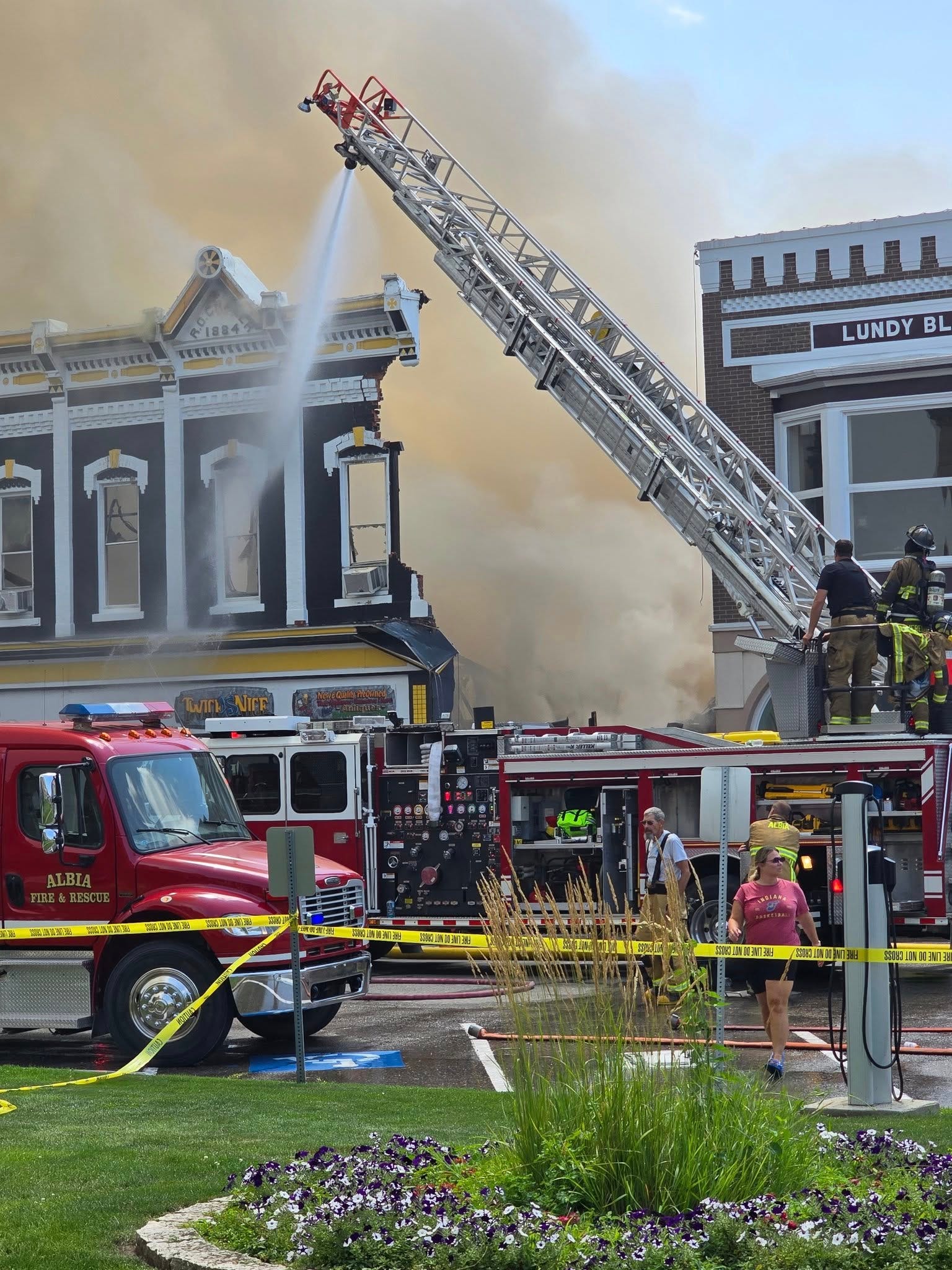 Woman died before fire destroyed historic Albia building, autopsy shows