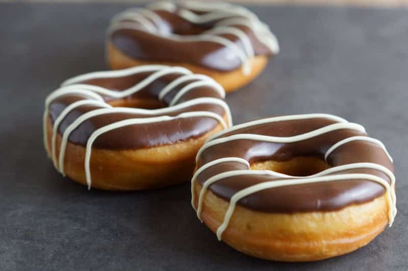 Du burde lave donuts i sommertiden: Se her hvor nemt det er