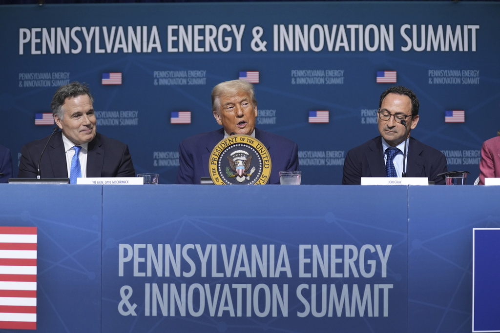 Trump and Sen. Dave McCormick team up to promote energy and tech ...