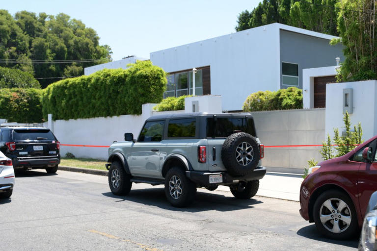 ‘American Idol’ boss, husband executed in their $4.5 million home in ...