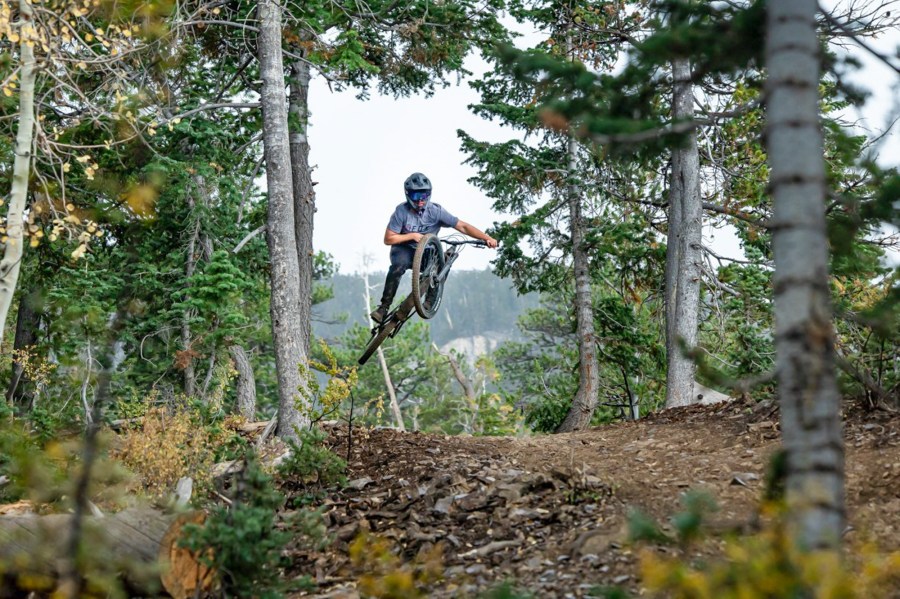 Lee Canyon’s downhill mountain bike race series welcomes all levels ...