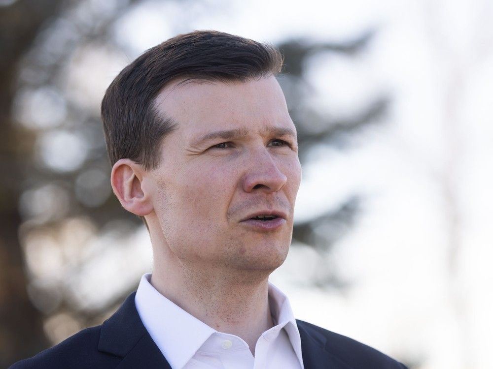 Bell: Calgary mayor's race heats up — Jeromy Farkas gets it from left ...