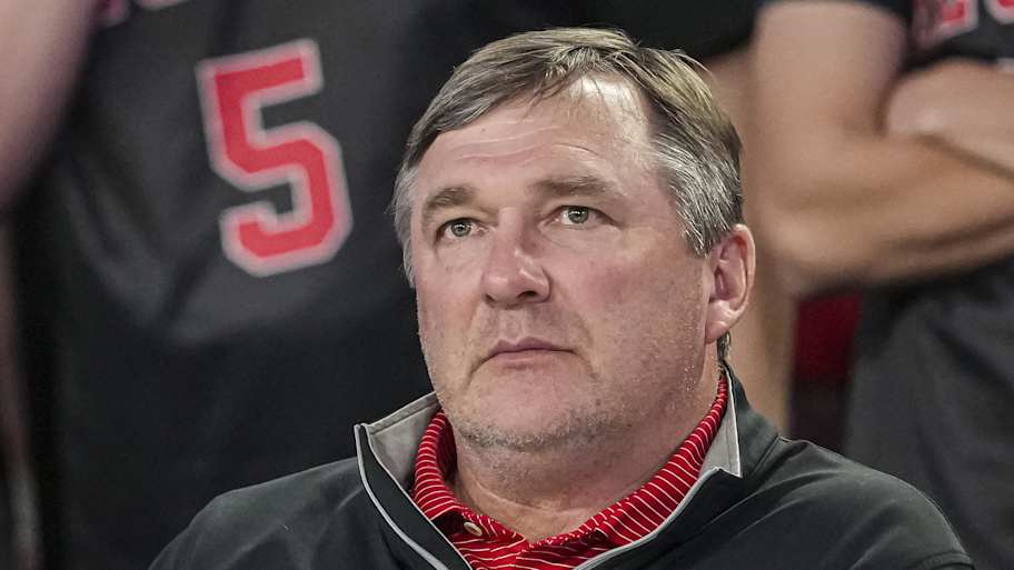 Elite Linebacker Recruit To Commit To Oregon Ducks, Alabama, Georgia ...