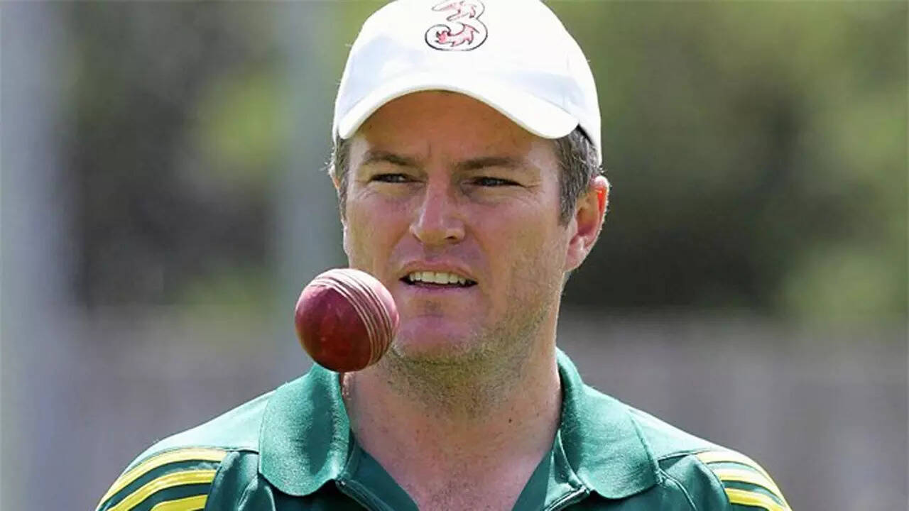 'I don't care what people are saying about me...': Stuart MacGill ...