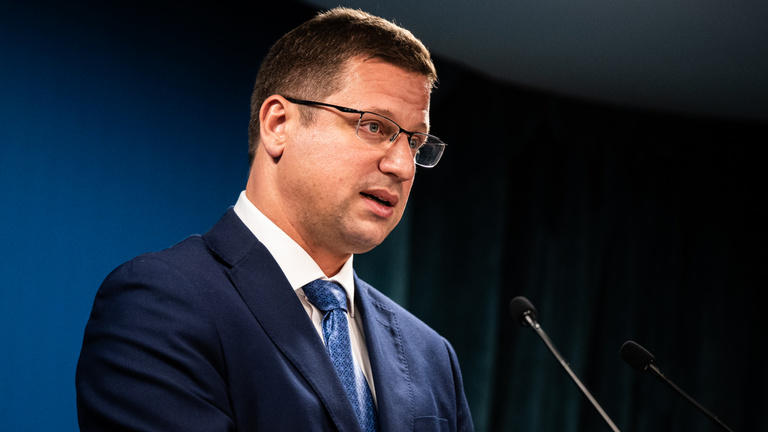 Megszületett Gulyás Gergely első gyermeke