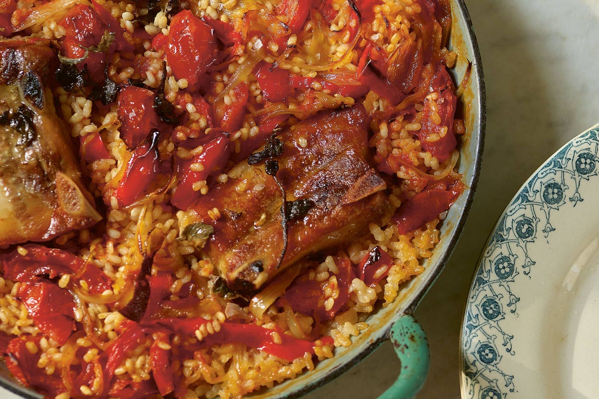 How to make José Pizarro’s Spanish baked rice with pork ribs