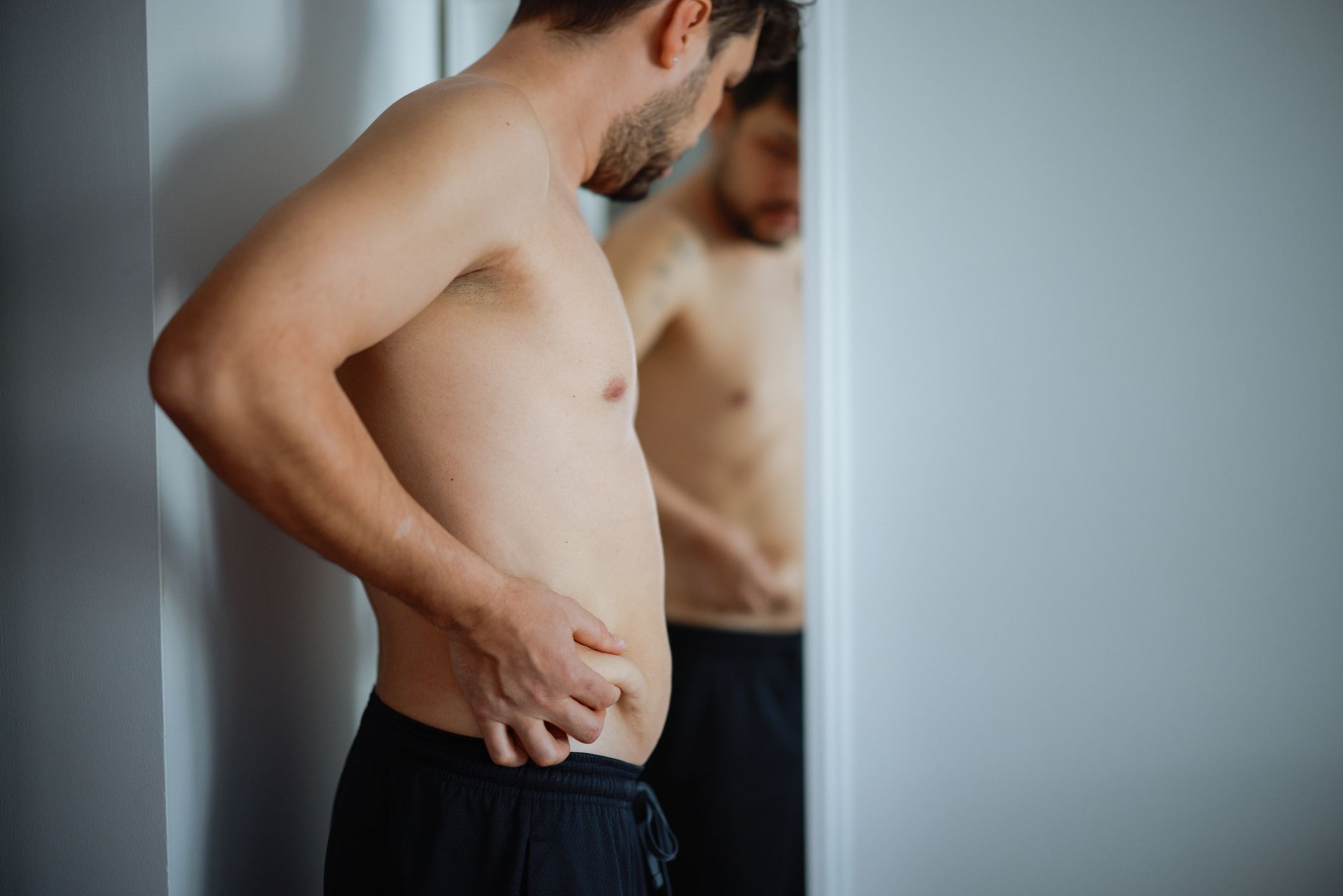 How to tell the difference between bloating and abdominal fat