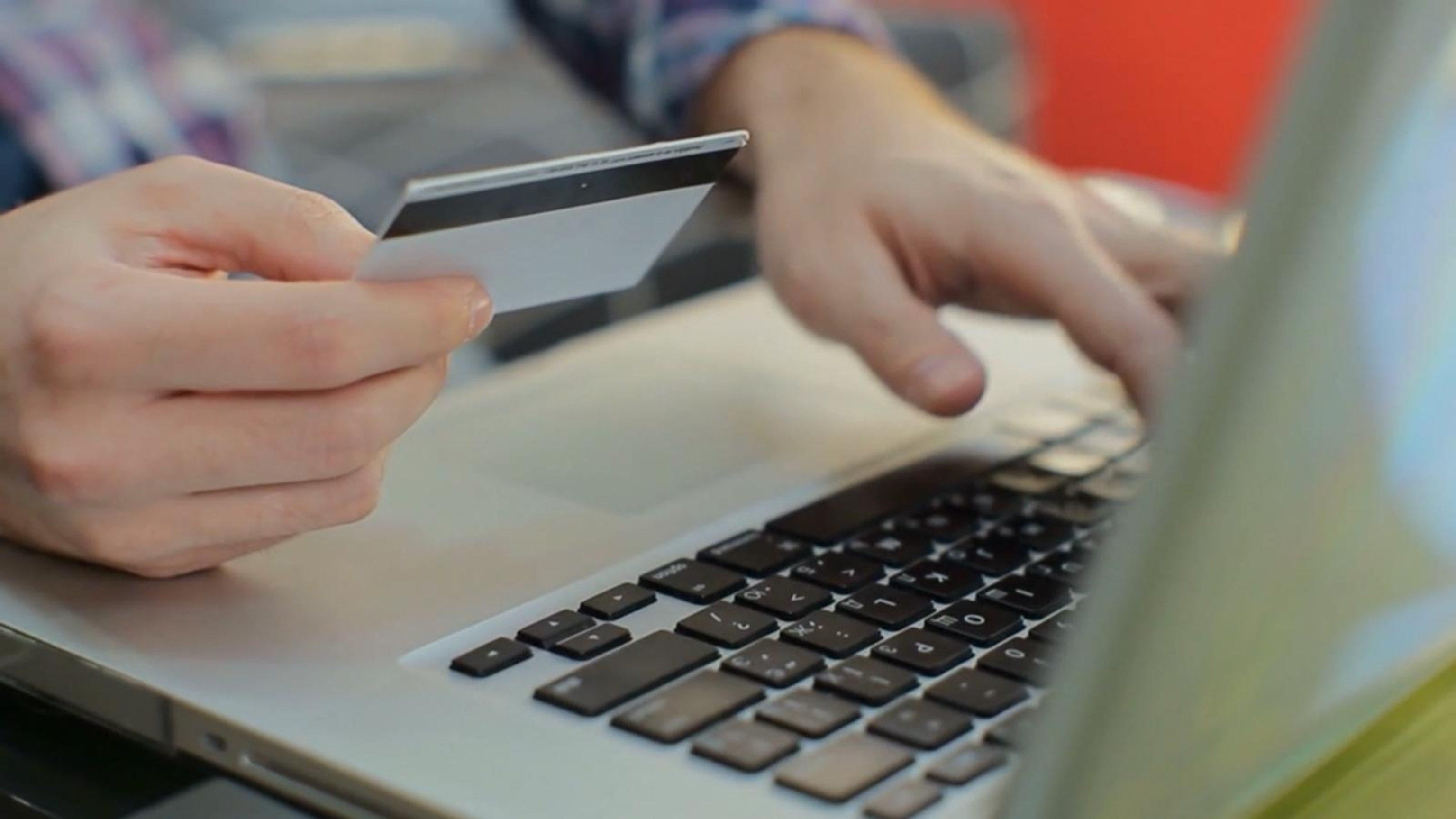 Meet recovering super-spenders swearing off shopping and vowing to 'No ...