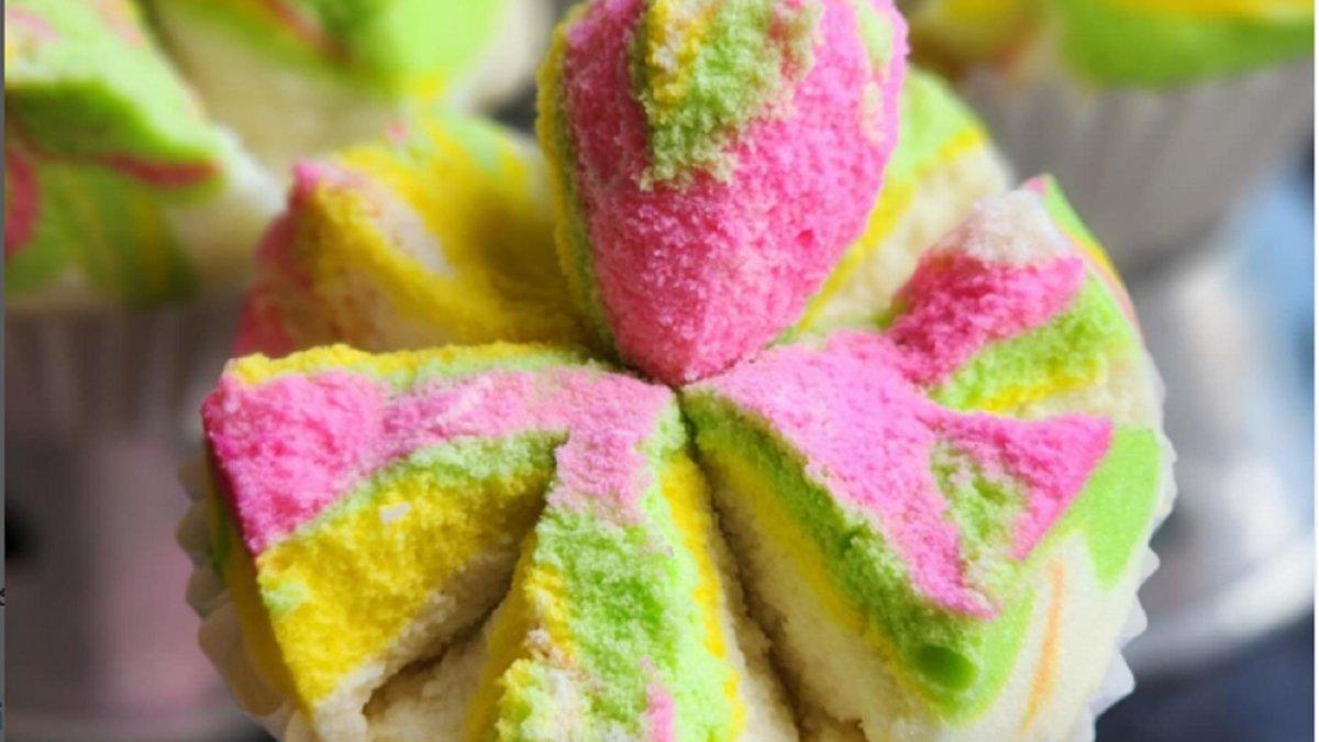 Cara Mudah Membuat Bolu Kukus Mekar,Kue Khas Jawa Barat,Kuncinya Jangan ...