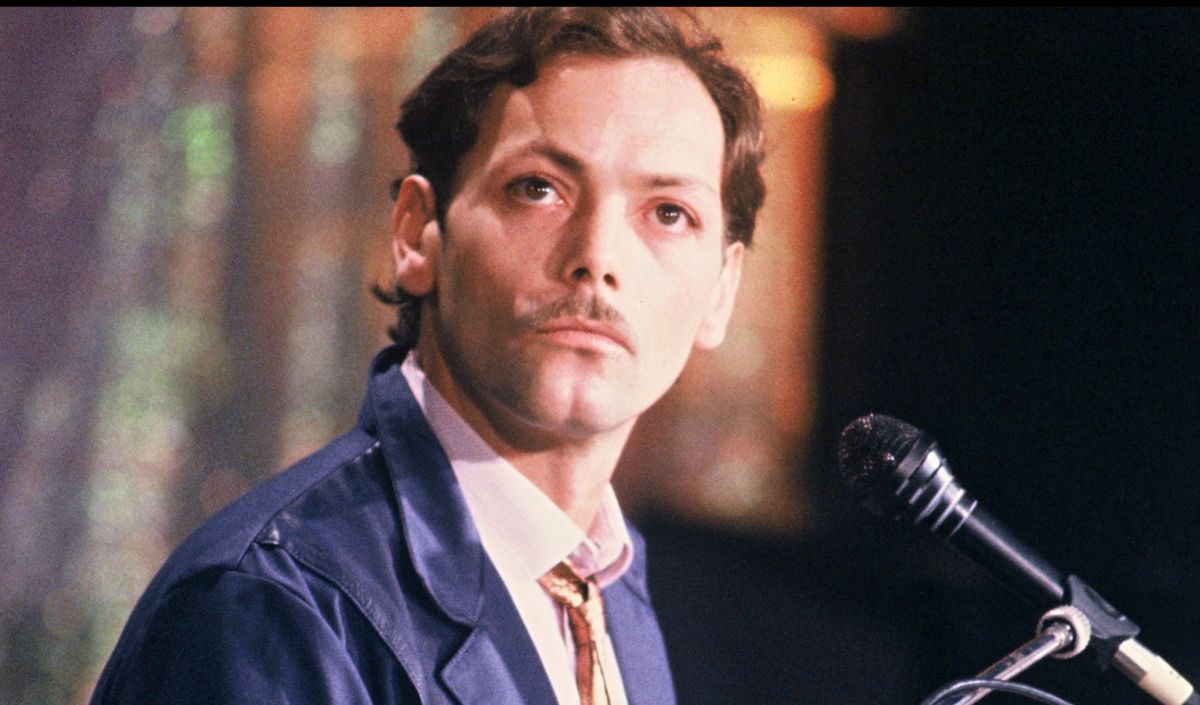 Ce petit village de 2000 habitants où repose Patrick Dewaere, un lieu ...