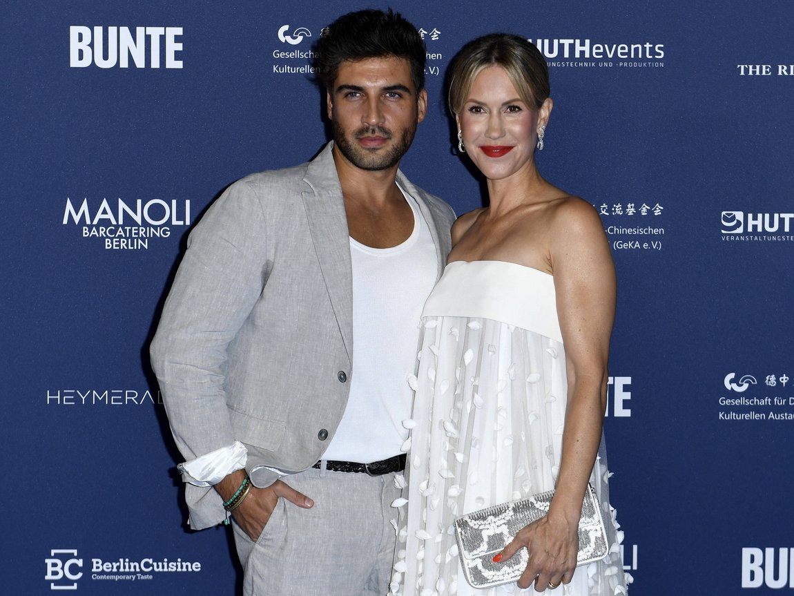 After Ten Years of Love: Wolke Hegenbarth Has Married Oliver Vaid