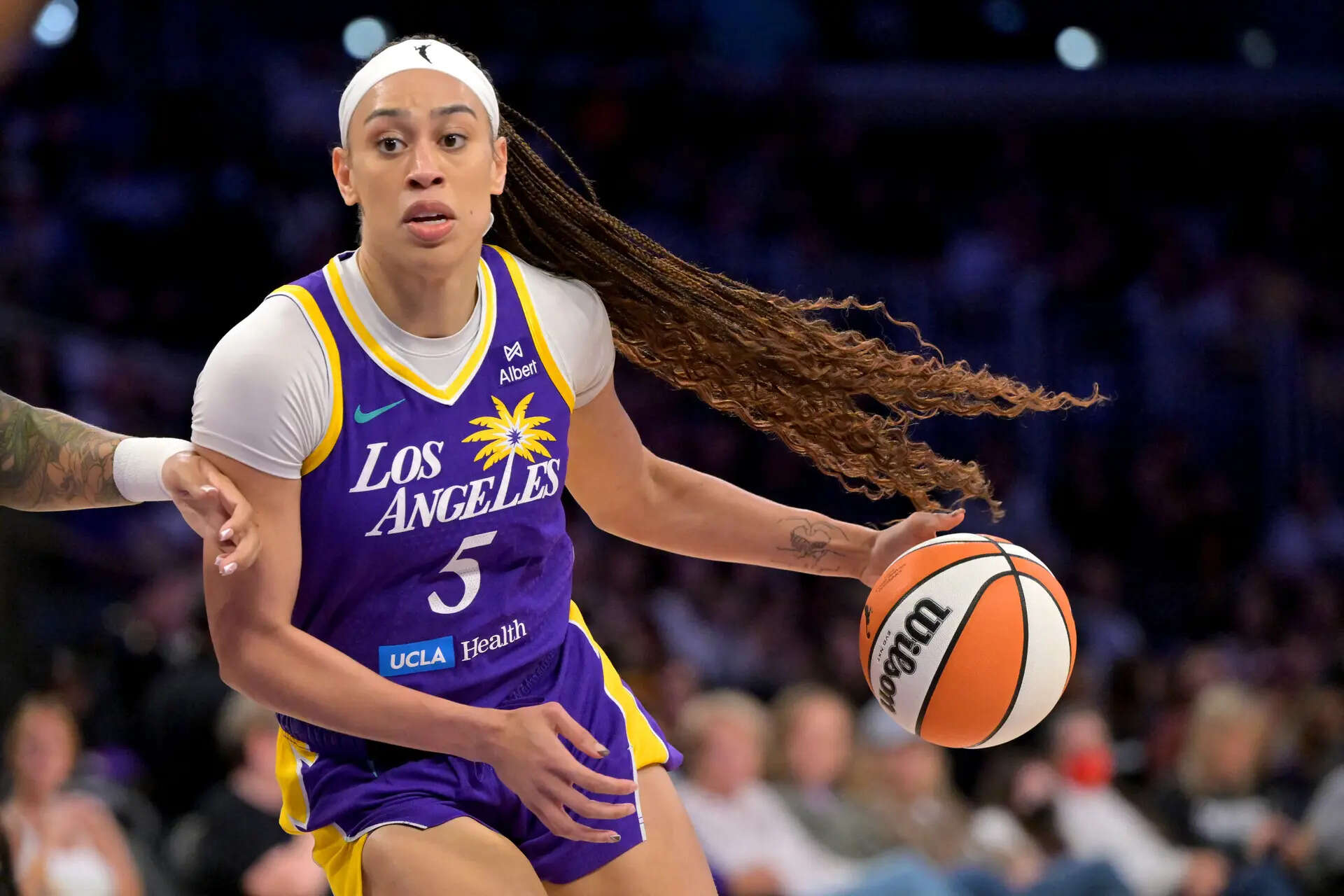 Hamby, Jackson power Sparks past Mystics for first consecutive wins of ...