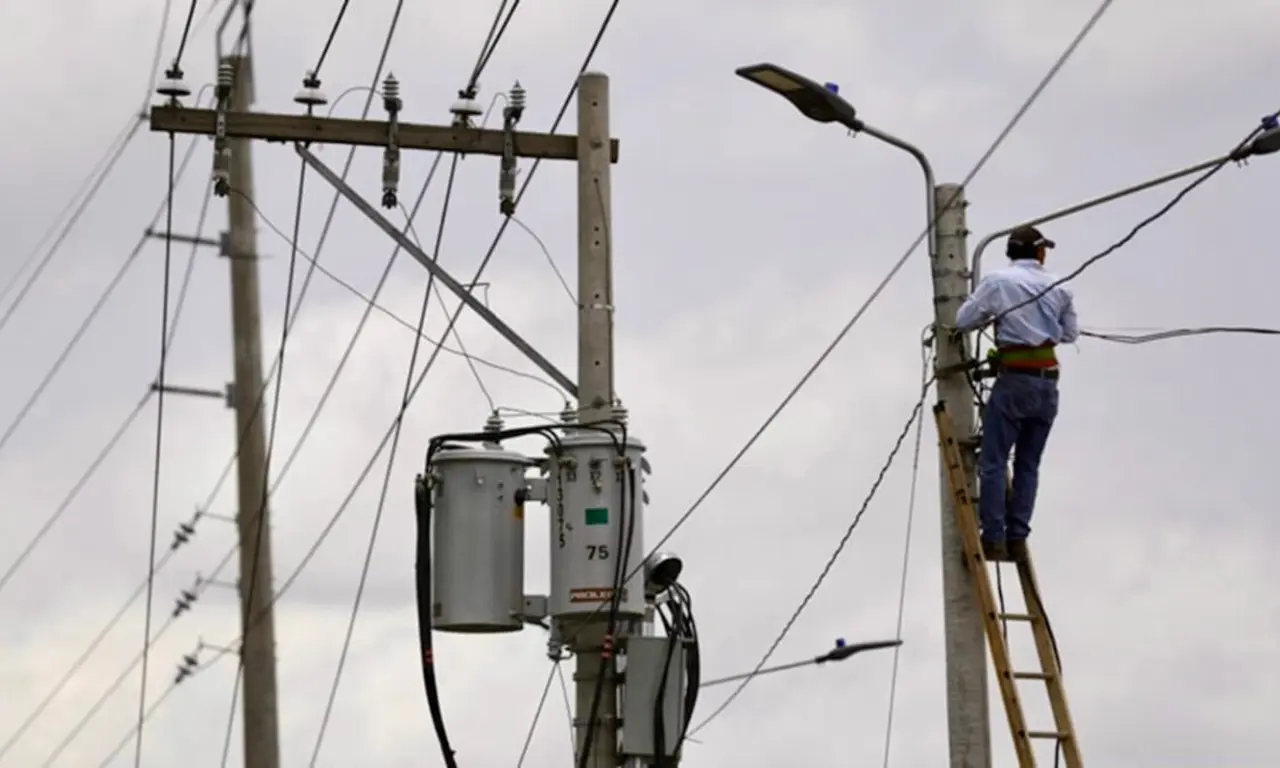 CFE y CENACE aseguran suministro eléctrico en México para 2025