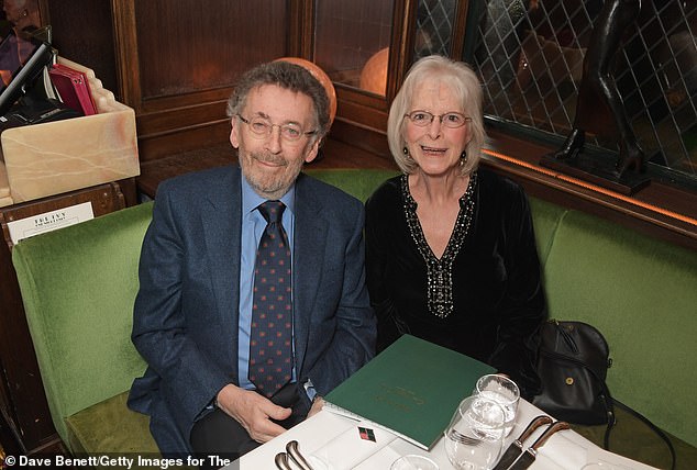 Actor's fury as 100 e-bikes dumped outside home amid calls for Sadiq ...