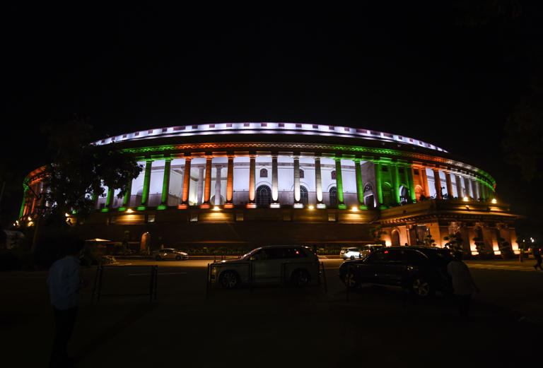 Don't use smart spectacles, pen cameras in Parliament complex, MPs told