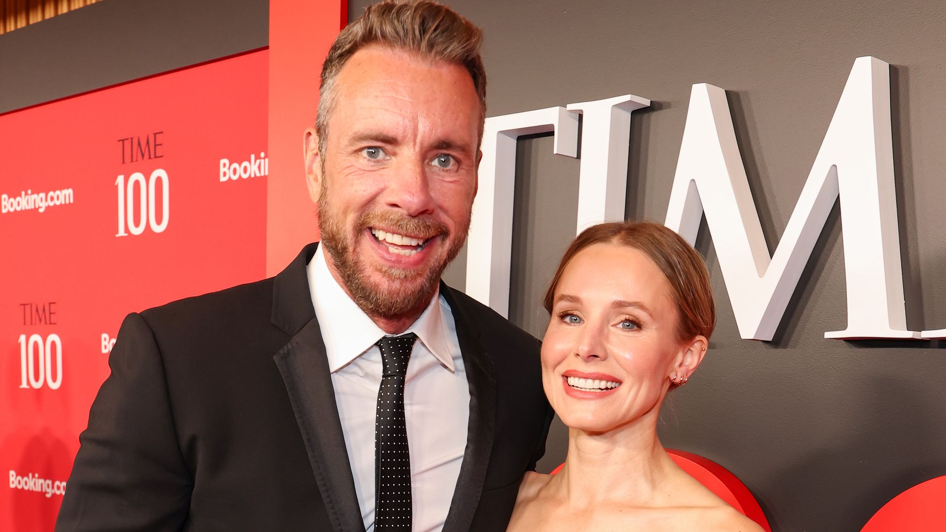 Kristen Bell and Dax Shepard reveal $17K Christmas decorations at ...