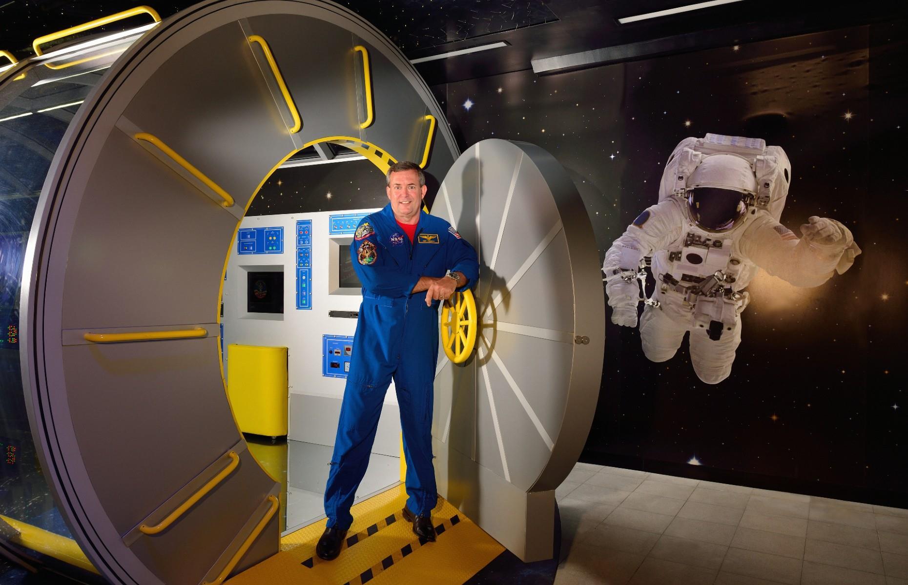 29 space-themed experiences that are out of this world