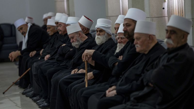 Οι Ισραηλινοί βομβαρδίζουν τις συριακές δυνάμεις στη Σουέιντα για την ...