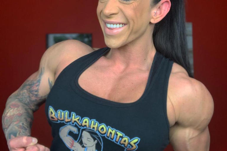 Bodybuilder dies suddenly three days after her 41st birthday as fans in ...