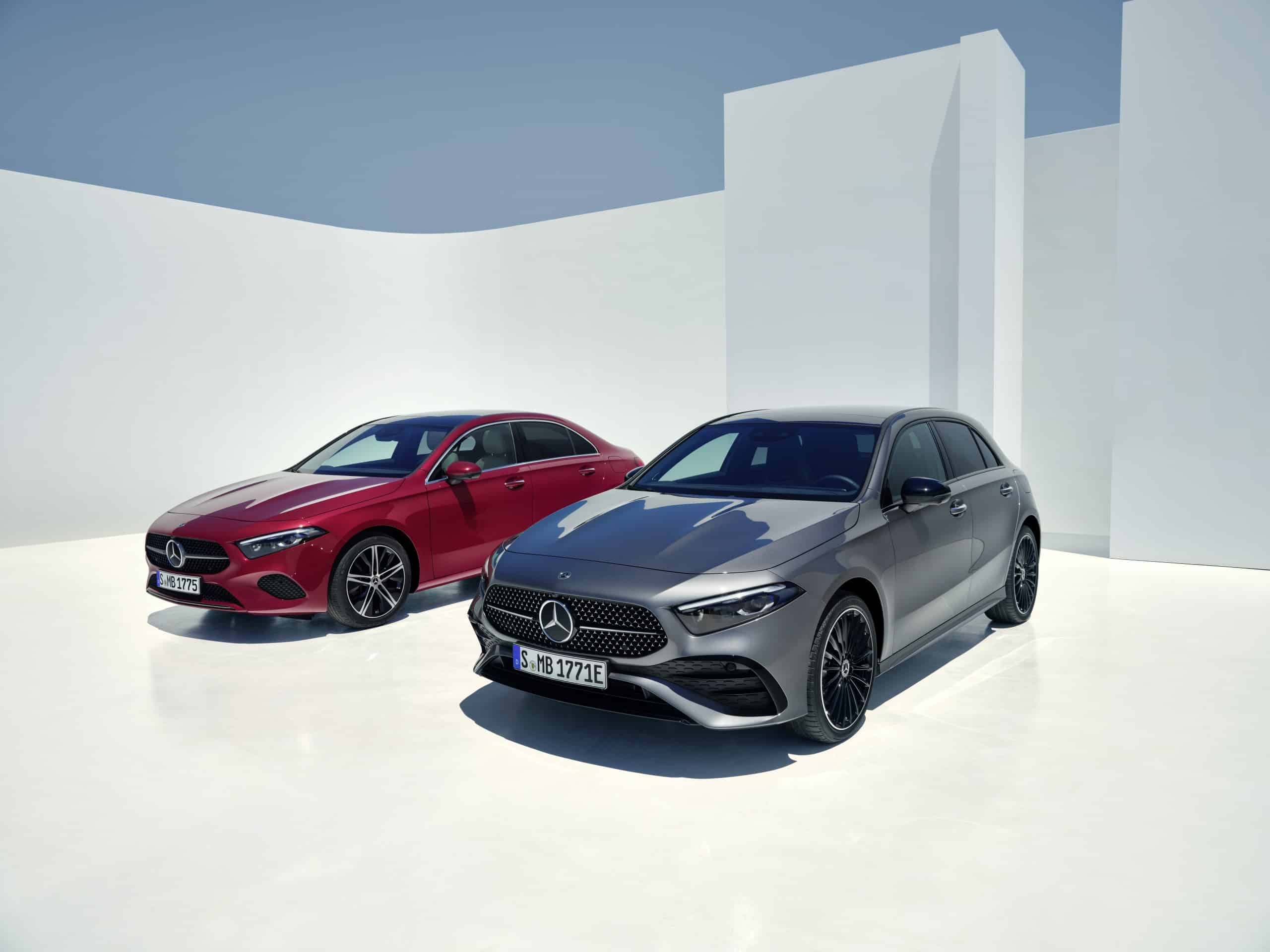 Cambio rotta, niente addio alla Mercedes Classe A, ma si sposta in ...