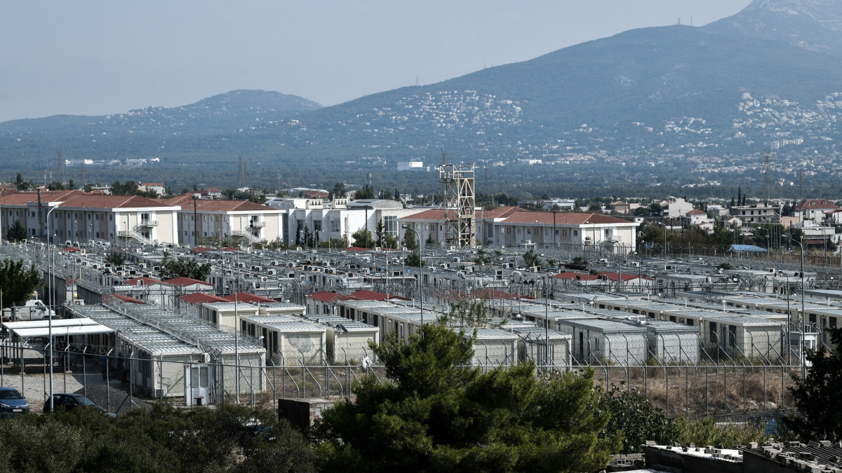 Επιχειρηση αναγκαστικού επαναπατρισμού μεταναστών σε Πακιστάν και Γεωργία