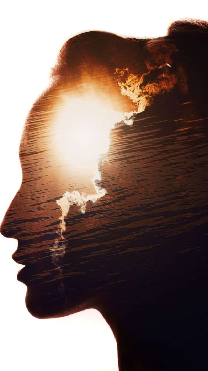 Check The Signs Of A Highly Emotionally Intelligent Person!