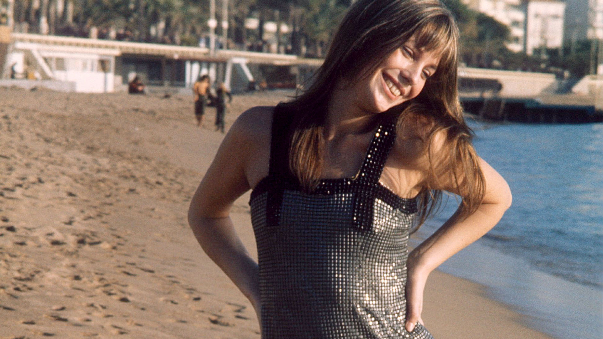 Jane Birkin : ses looks iconiques qui nous inspireront encore dans 10, 20 ans et même 30 ans