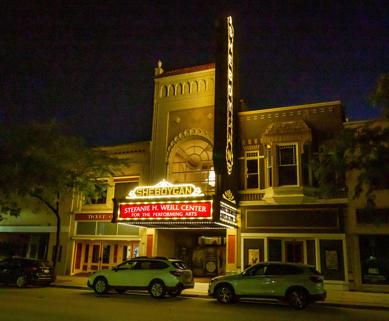 Sheboygan's Weill Center offers ghost & history tours this summer. Here ...