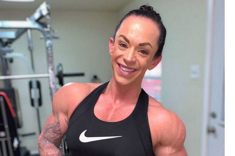 Bodybuilder dies suddenly three days after her 41st birthday as fans in ...