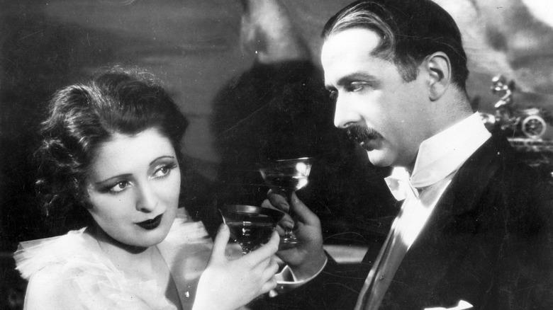 Why This Alcohol Was So Popular During Prohibition