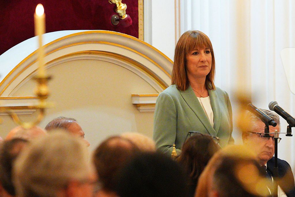 Mansion House speech: Reeves sets out to foster investing culture