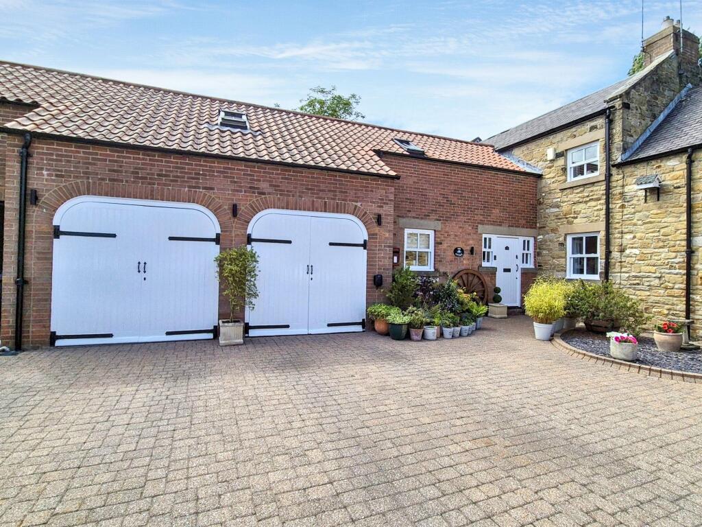 Take a tour of this unique Jarrow barn conversion - on the market for £ ...