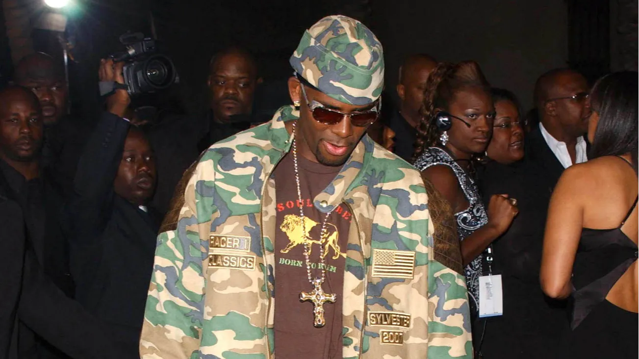 R Kelly rushed to hospital then asks Trump for Presidential pardon