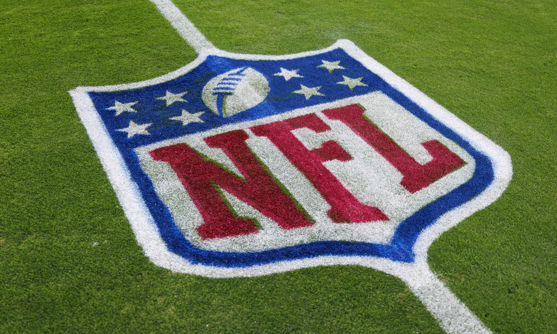 NFL quarterback makes major personal decision that hints at uncertain ...