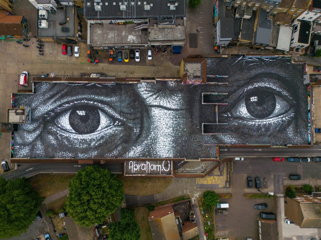 Gigantic mural appears on roof of south London building