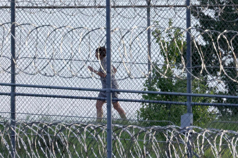 Ghislaine Maxwell believed Trump would save her, now she’s documenting everything behind bars ...