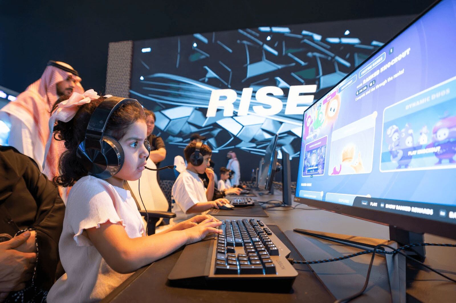 Arcade games and sword dance: What visitors can see and do at Esports ...