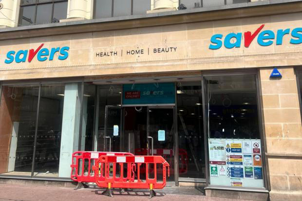 Health and beauty retailer reveals opening date of new Southend High ...