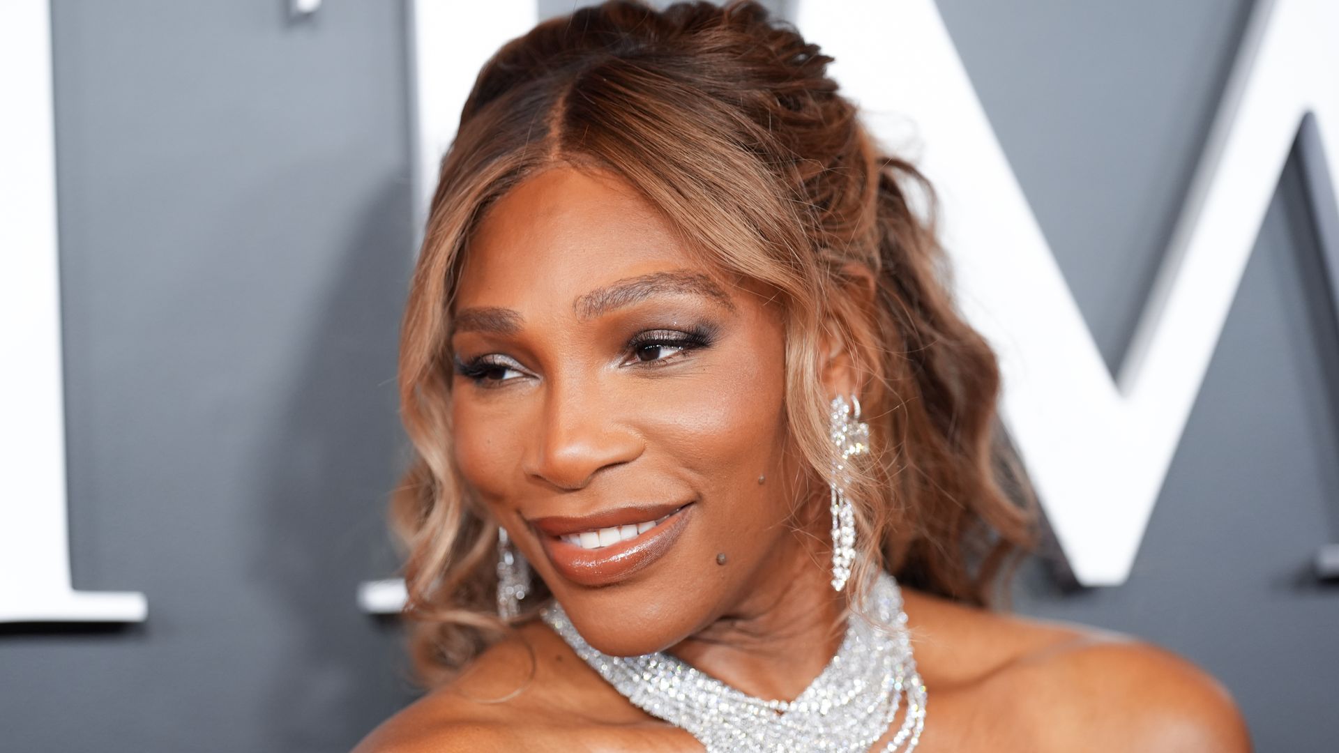 Serena Williams wows fans with remarkable body transformation in must ...