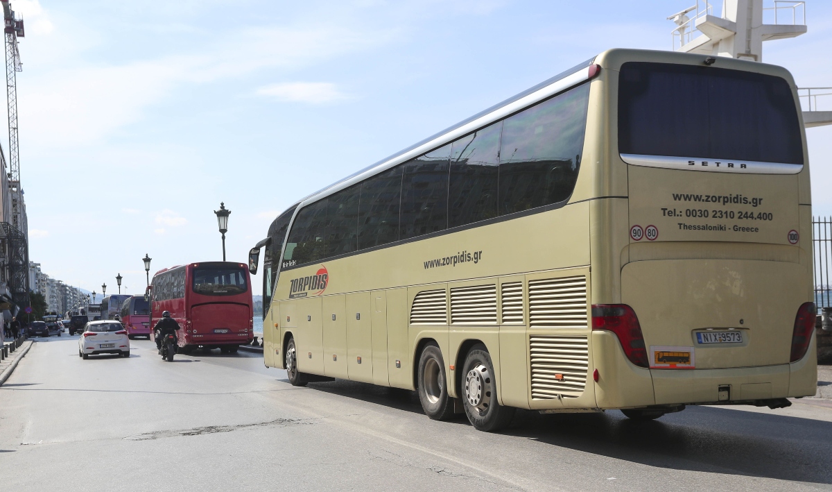 Ρόδος: Νεκρός 57χρονος oδηγός τουριστικού λεωφορείου εν ώρα εργασίας ...