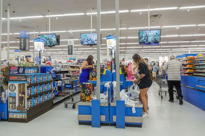 Walmart announces extended delivery times for last minute Christmas items