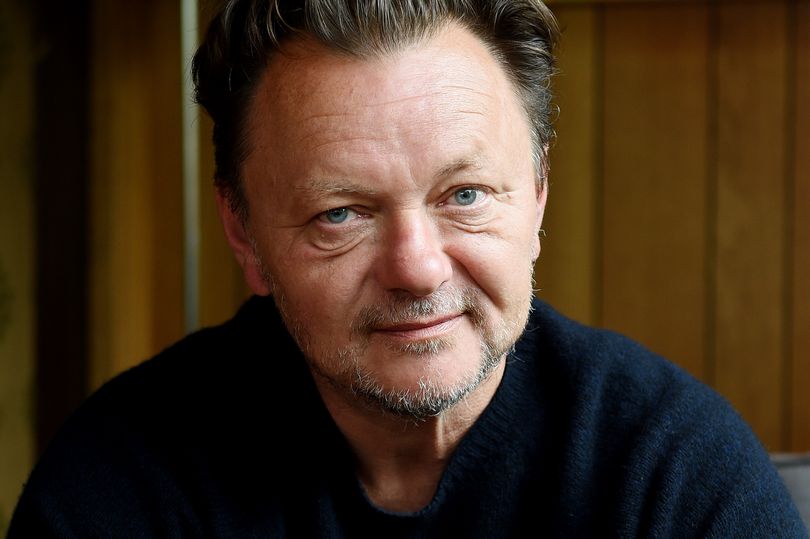 Author John Niven celebrates 20 years writing with comic Scots ...