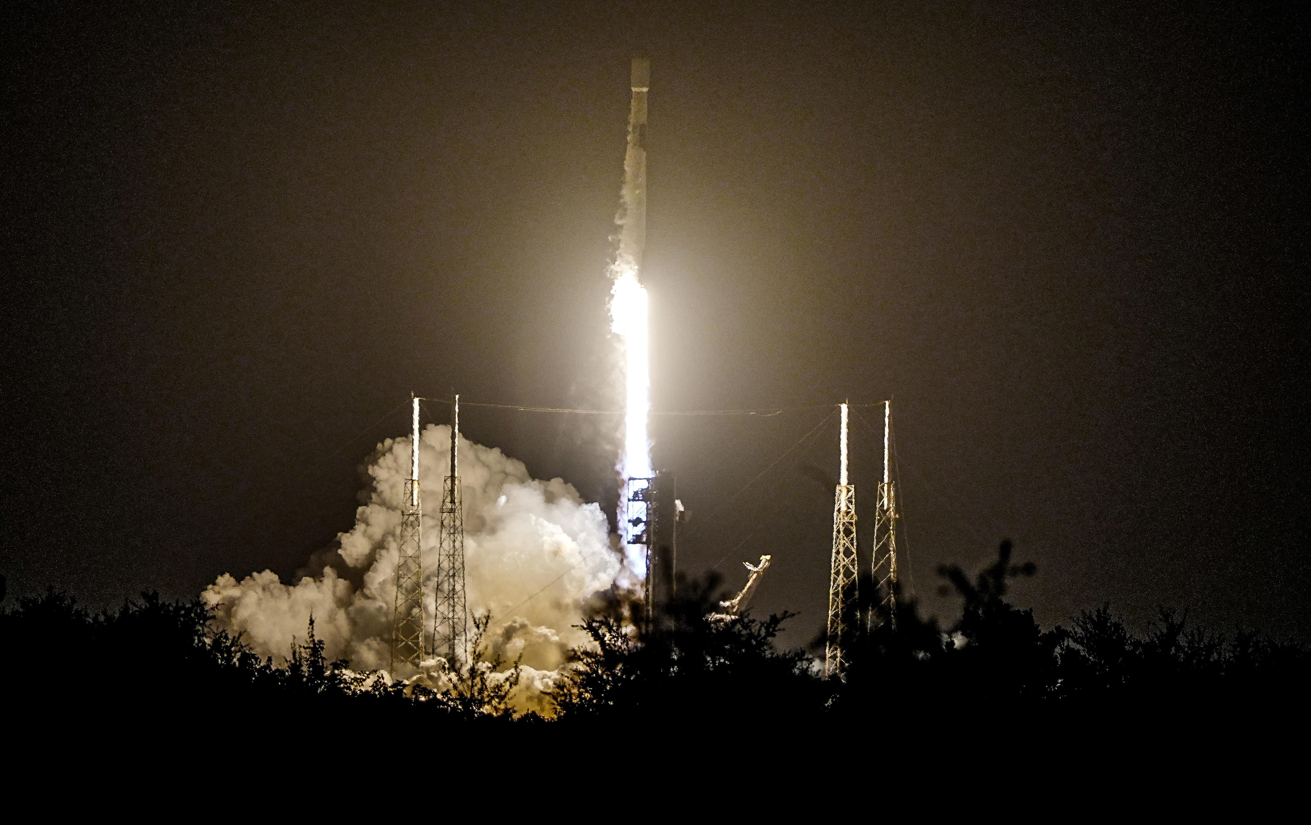 Postponed again! SpaceX now targets Monday for Falcon 9 launch from ...